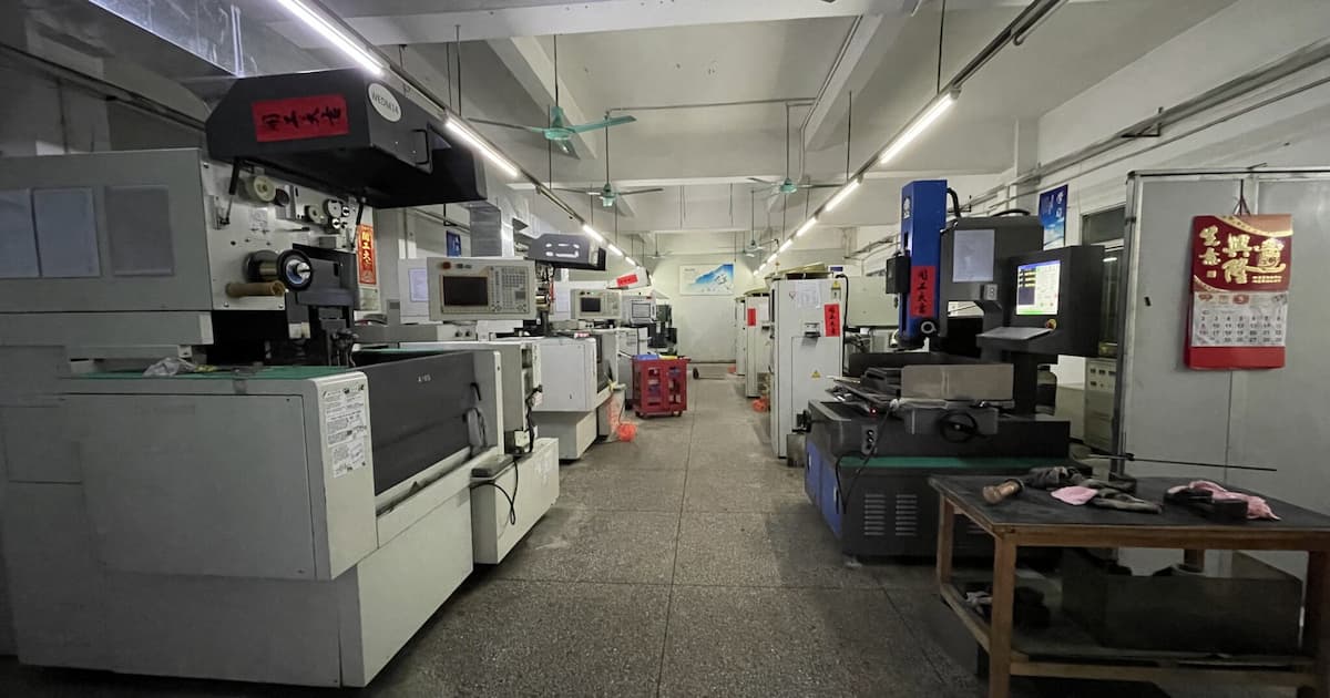 Machining- Low Speed Wire Cutting - HIPOS Technology